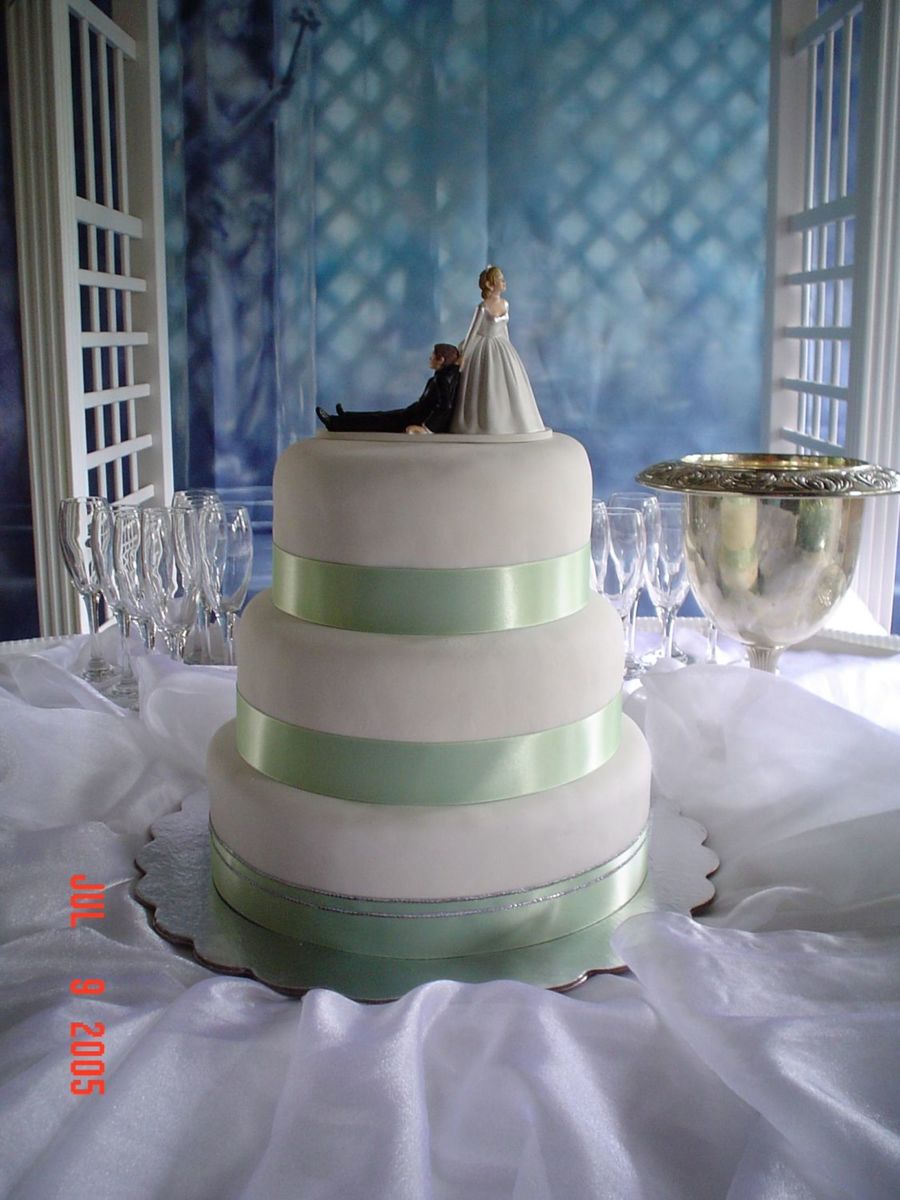 My First Mmf Wedding Cake - CakeCentral.com