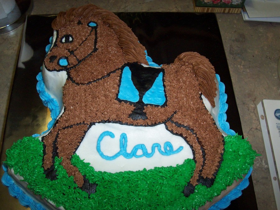Clare's Horse - CakeCentral.com