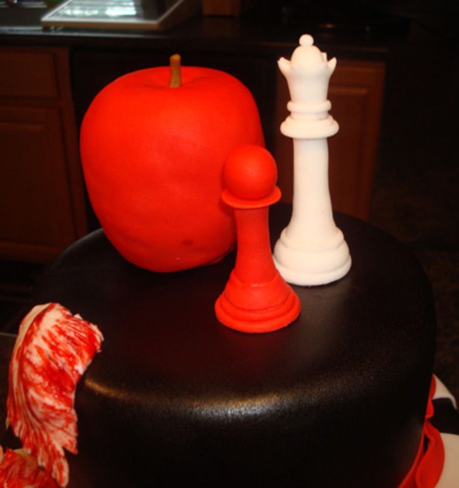 Twilight Cake - CakeCentral.com