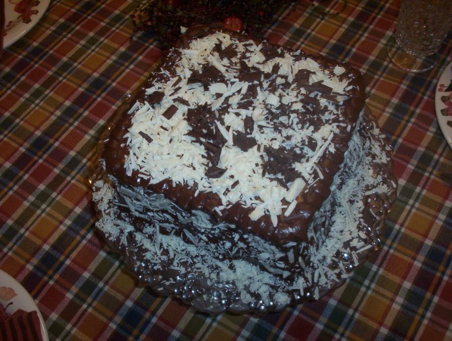 Snowflake_Cake.jpg - CakeCentral.com