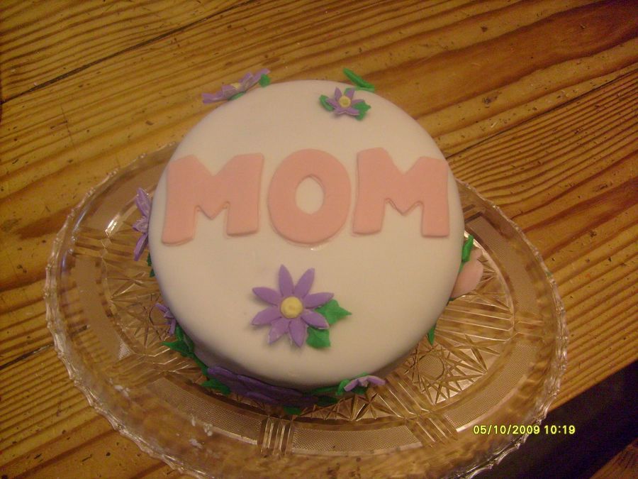 010_-_Copy_3.jpg - CakeCentral.com