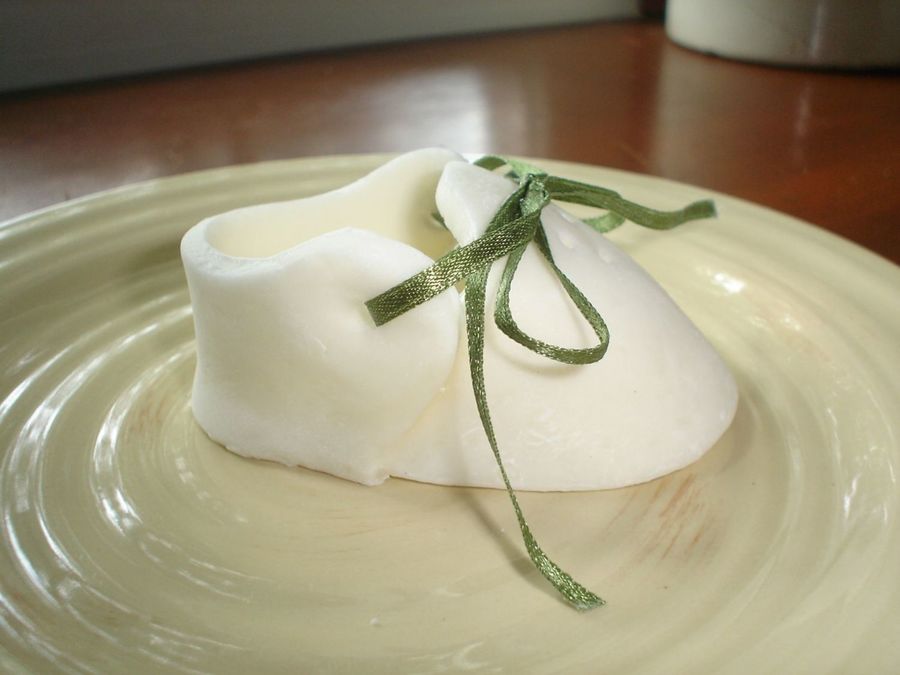 Fondant Booties - Practice - CakeCentral.com