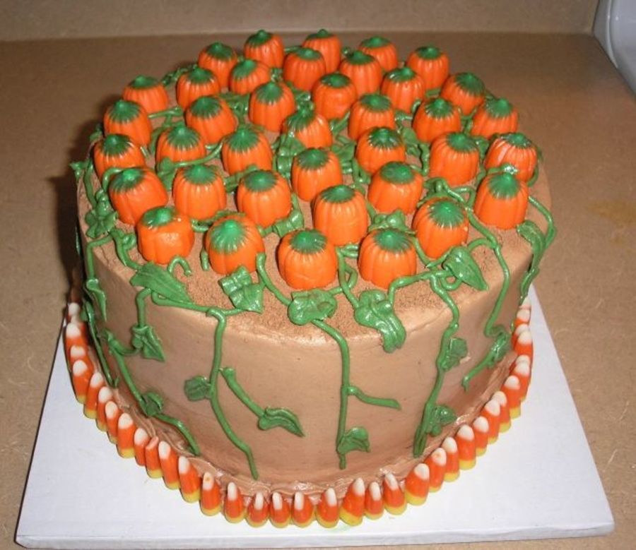 Pumpkin Cake - CakeCentral.com