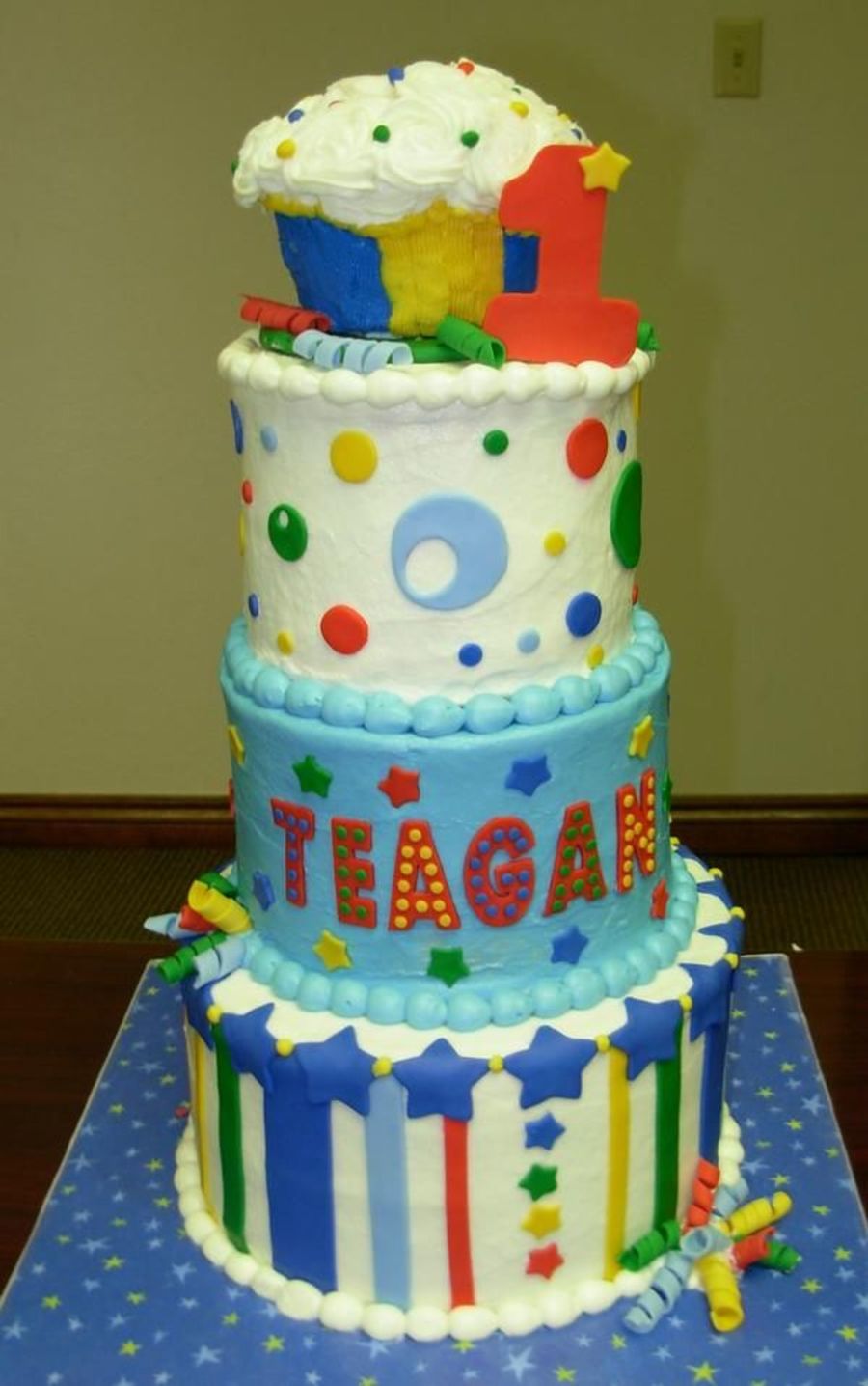 Cupcake Tower - CakeCentral.com