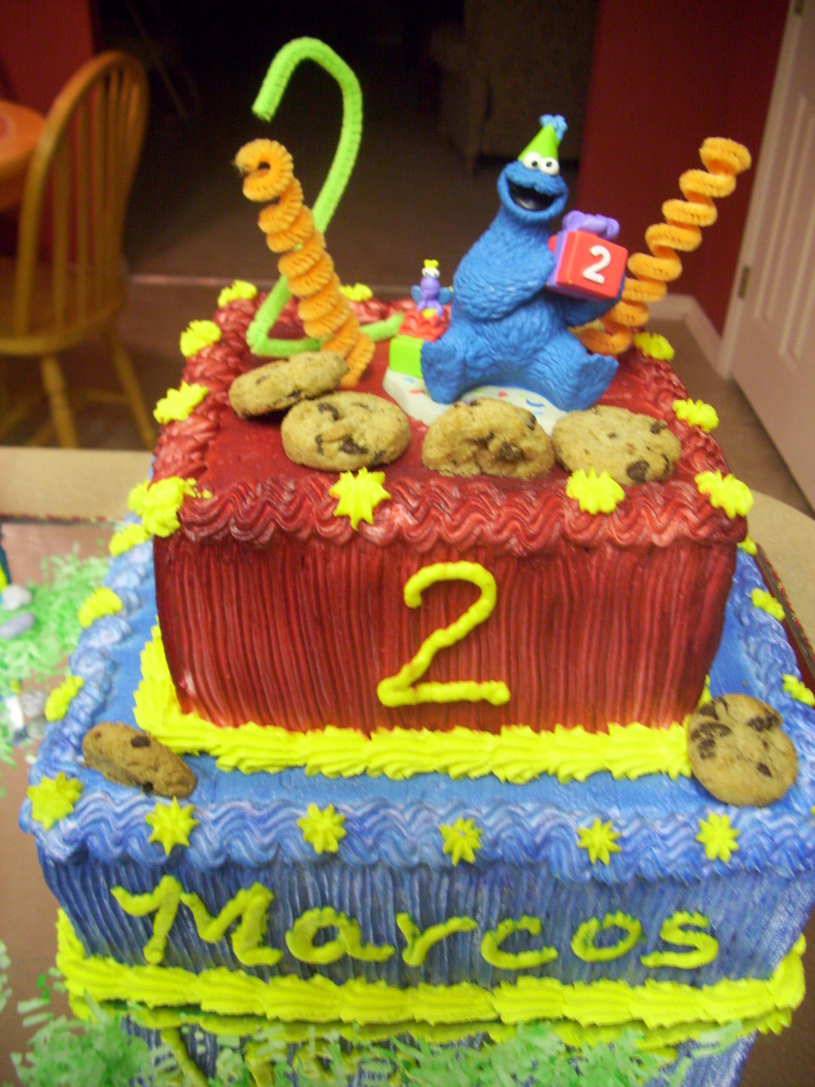 Cookie Monster Cake - CakeCentral.com