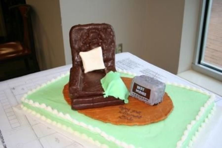 Recliner Cake - CakeCentral.com