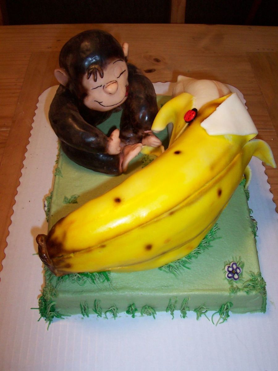 George And The Giant Banana - CakeCentral.com