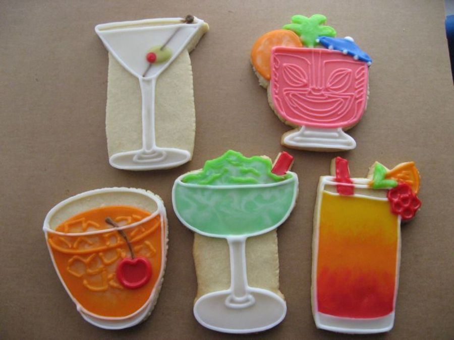 Happy Hour - CakeCentral.com