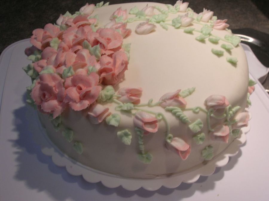 Side View Of Cake - CakeCentral.com