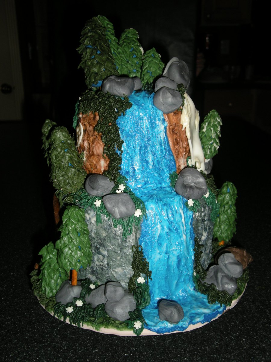Waterfall /ski Resort - CakeCentral.com