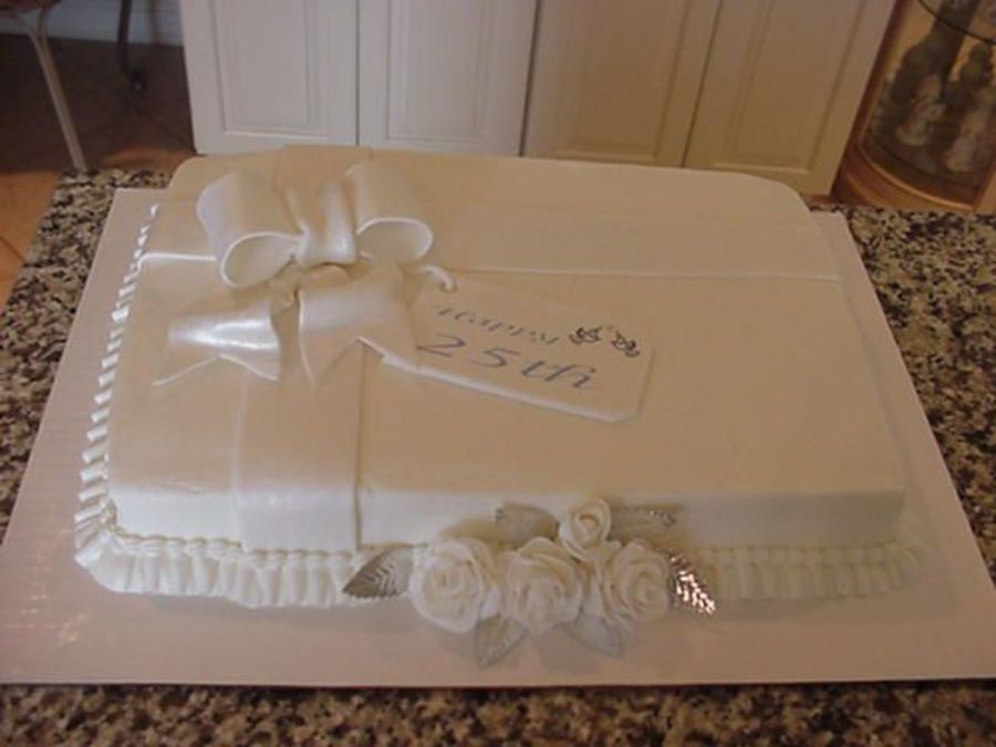 25Th_Anniversary.jpg - CakeCentral.com