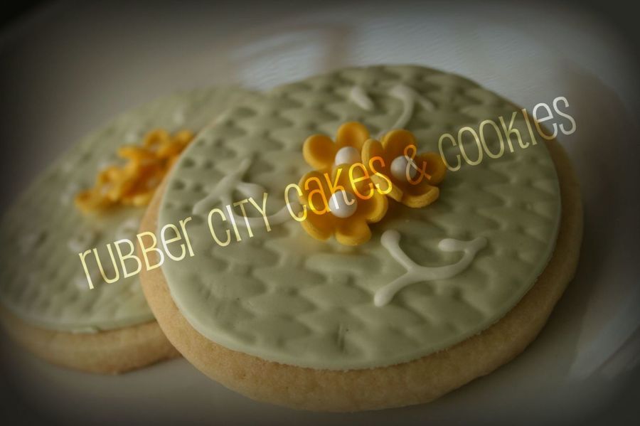 Flower Cookie - CakeCentral.com