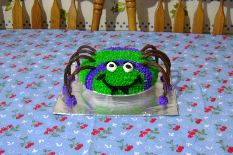 Spider - CakeCentral.com