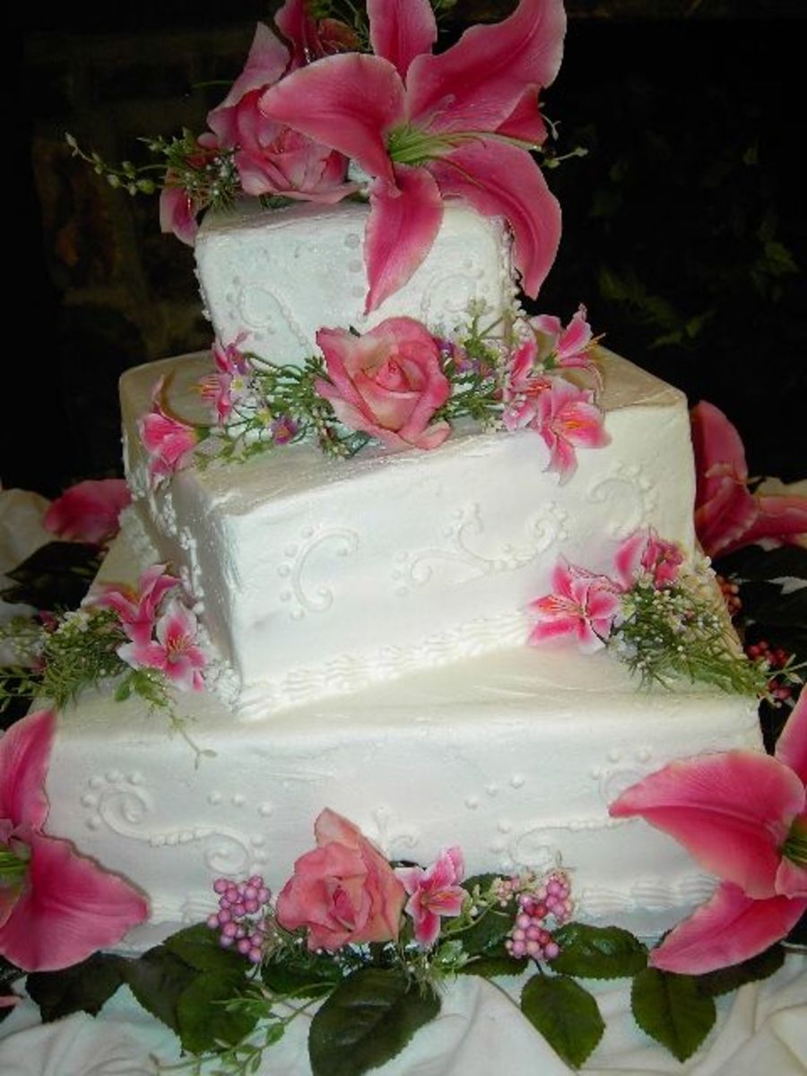 Square Offset Wedding Cake - CakeCentral.com