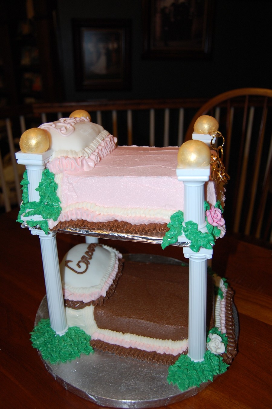 Bunk Beds For The Groom - CakeCentral.com