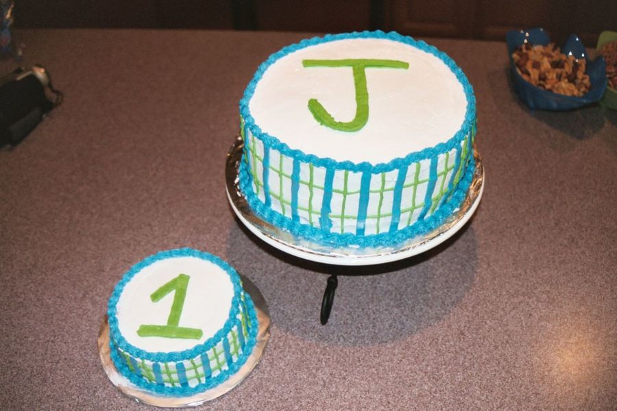 Plaid Cakes - CakeCentral.com