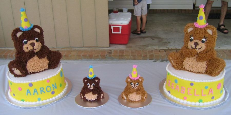 Twin Birthday Bears - CakeCentral.com