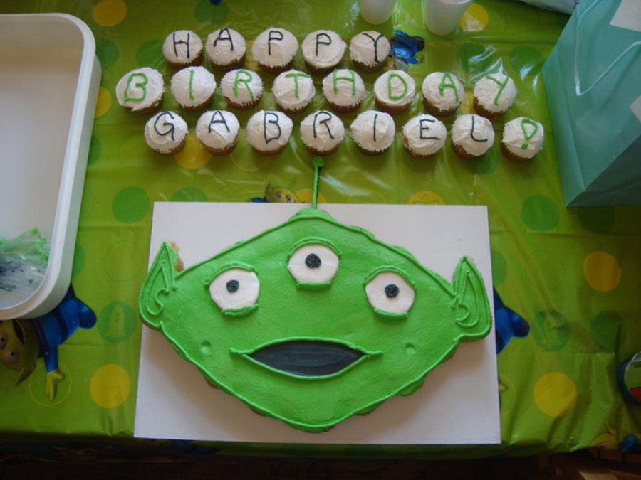 Toy Story Alien Cupcake Cake - CakeCentral.com