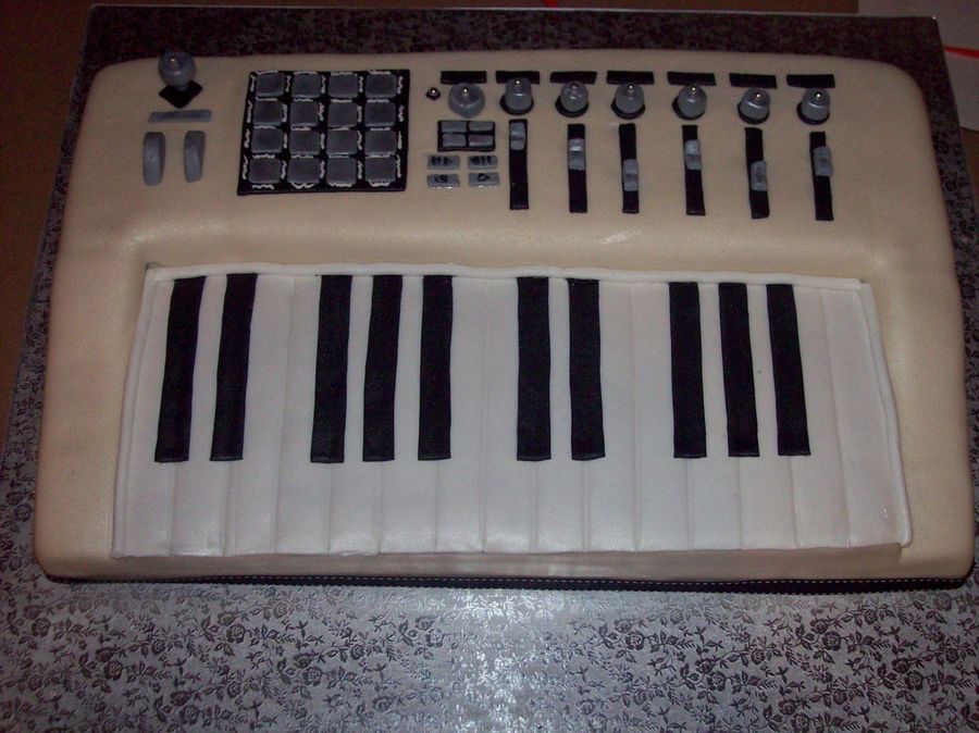 Keyboard - CakeCentral.com