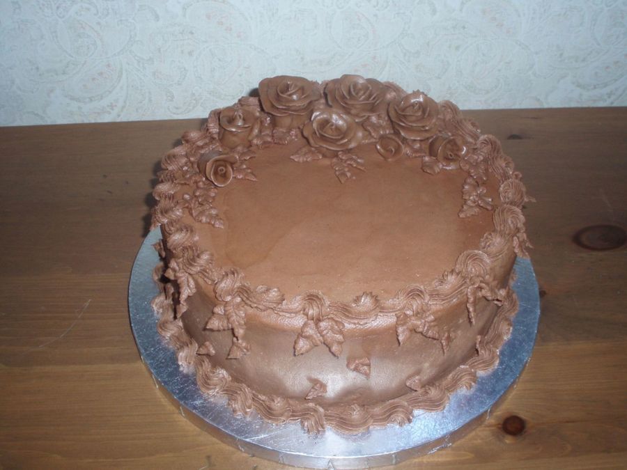 Tootsie Roll Rose Cake - CakeCentral.com