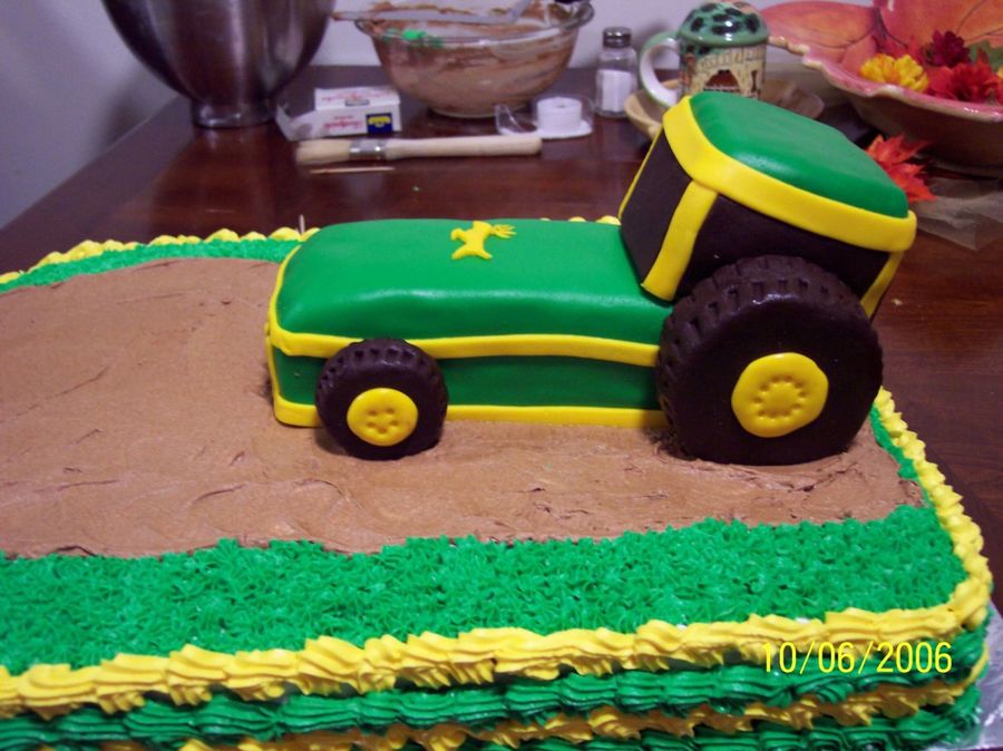John Deere - CakeCentral.com