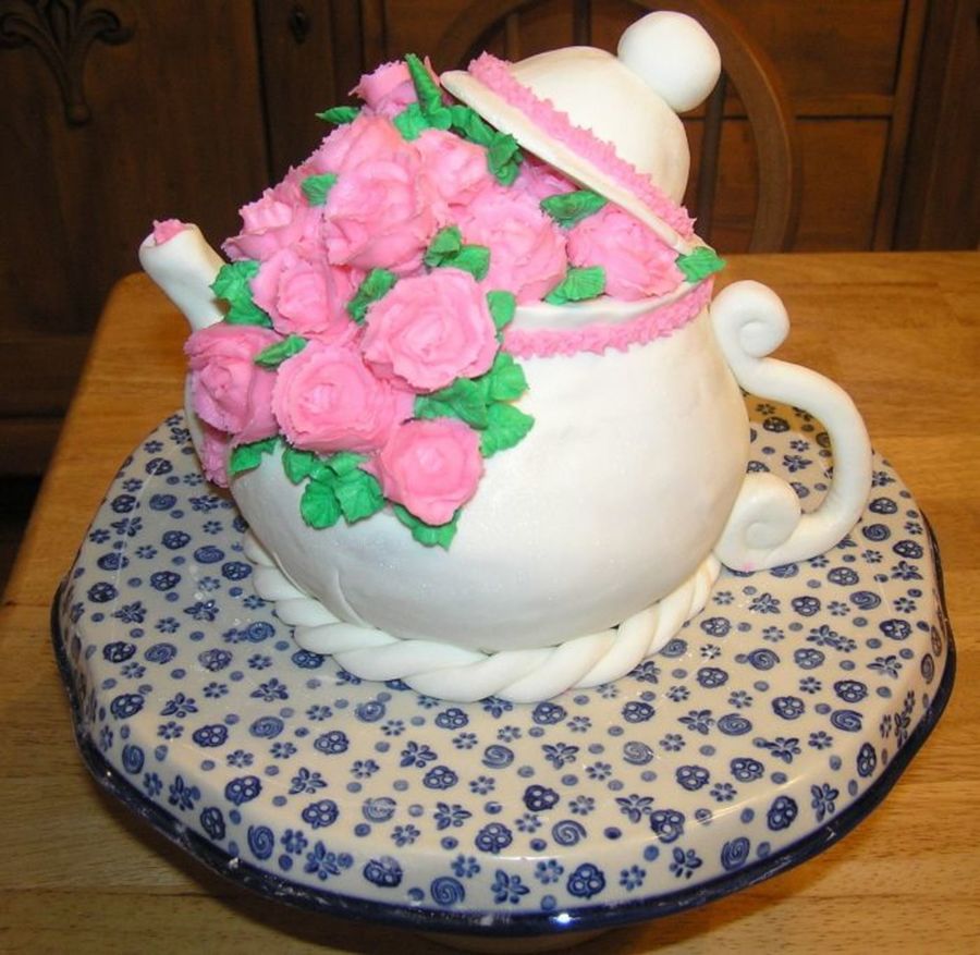 Teapot Cake - CakeCentral.com