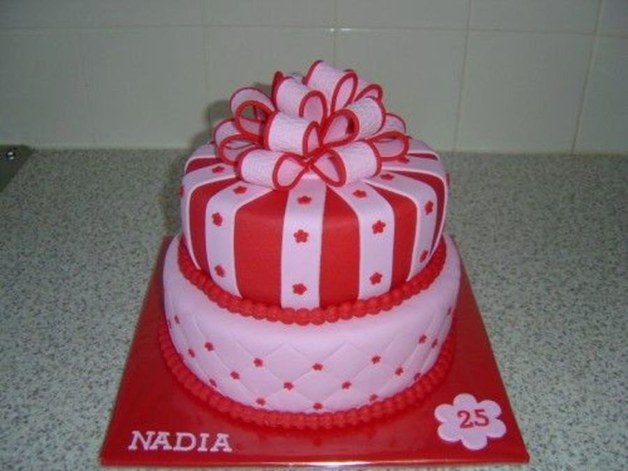 Nadia's Birthday Cake - CakeCentral.com