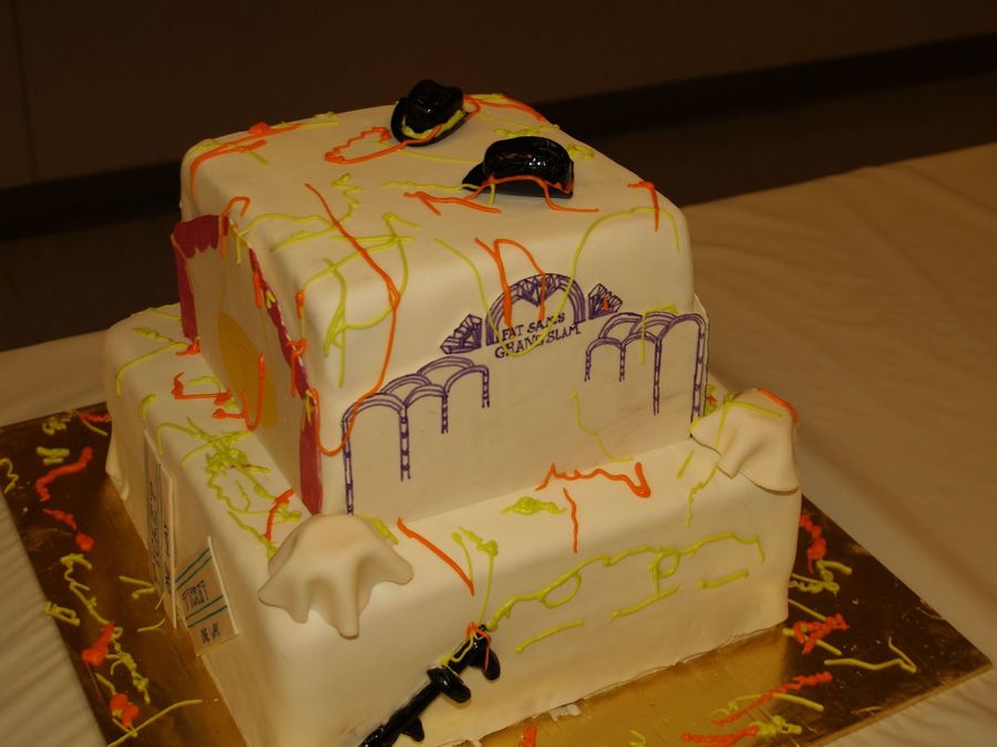 Bugsy Malone Cast Party Cake - CakeCentral.com