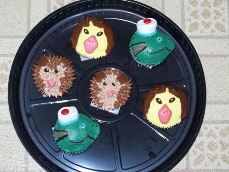 Linny, Tuck, And Ming Ming Too! - CakeCentral.com