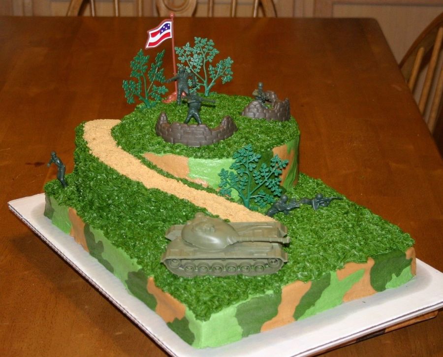 Military Birthday Cake - CakeCentral.com