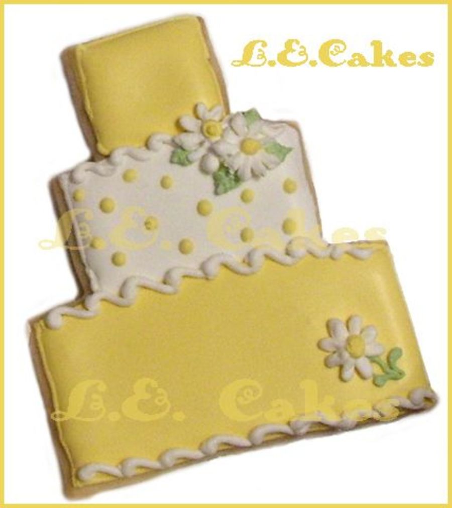 Yellow Daisies Wedding Cookie - CakeCentral.com
