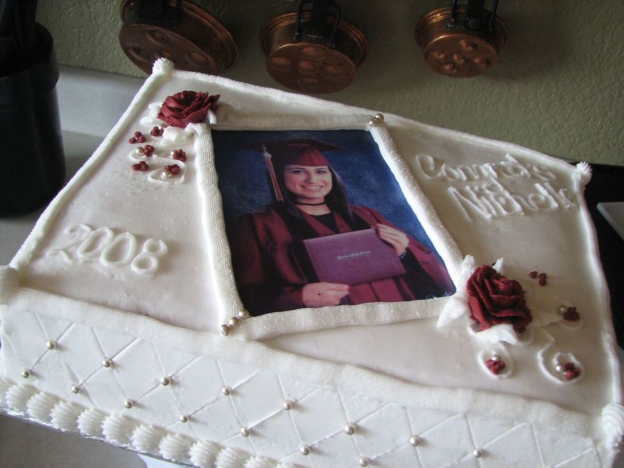 Graduation Cake With Edible Image - CakeCentral.com