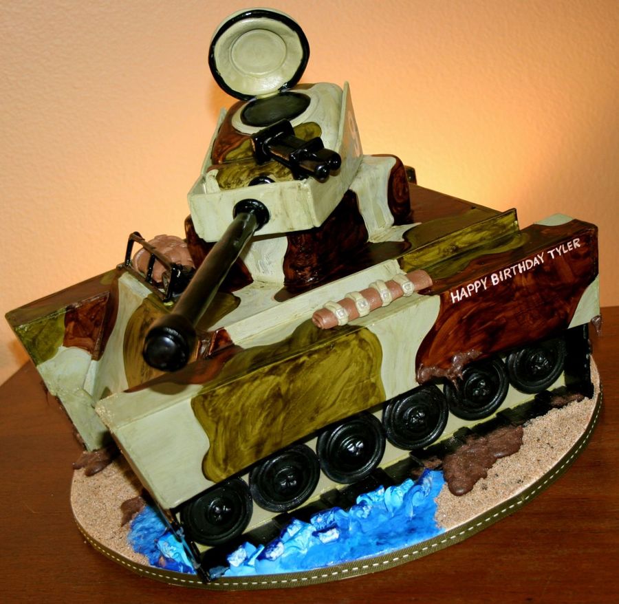 Tank Cake - CakeCentral.com