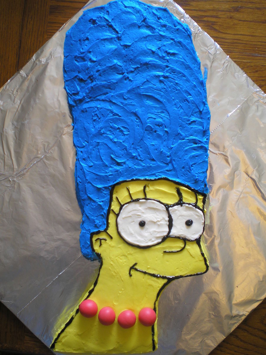 Marge Simpson - CakeCentral.com