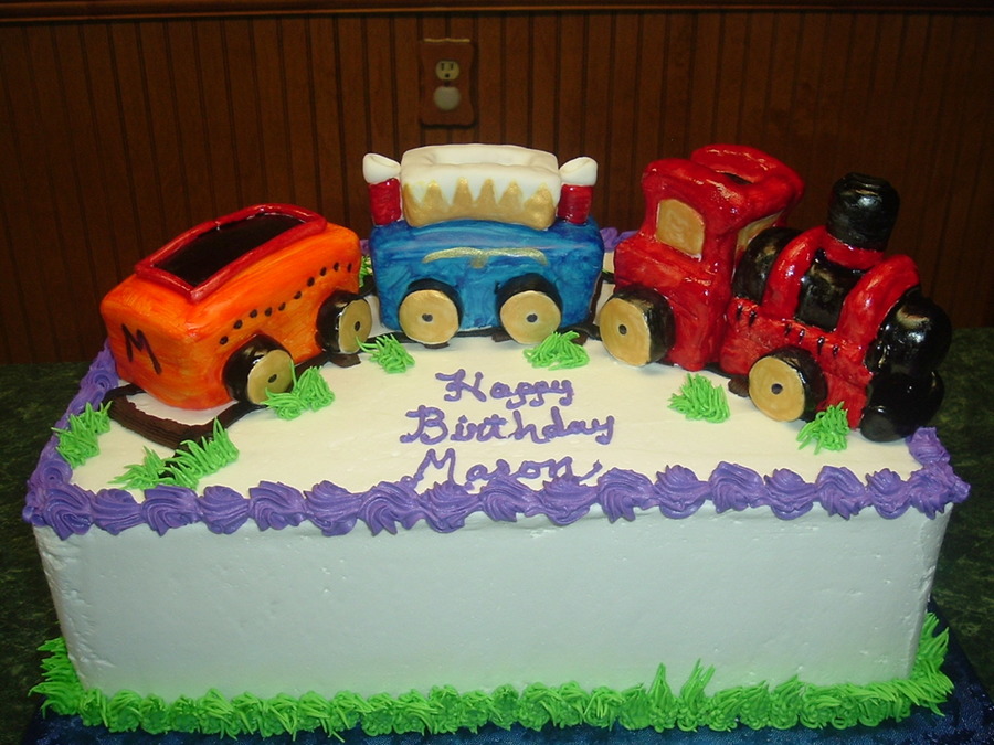 3-D Train Cake - CakeCentral.com
