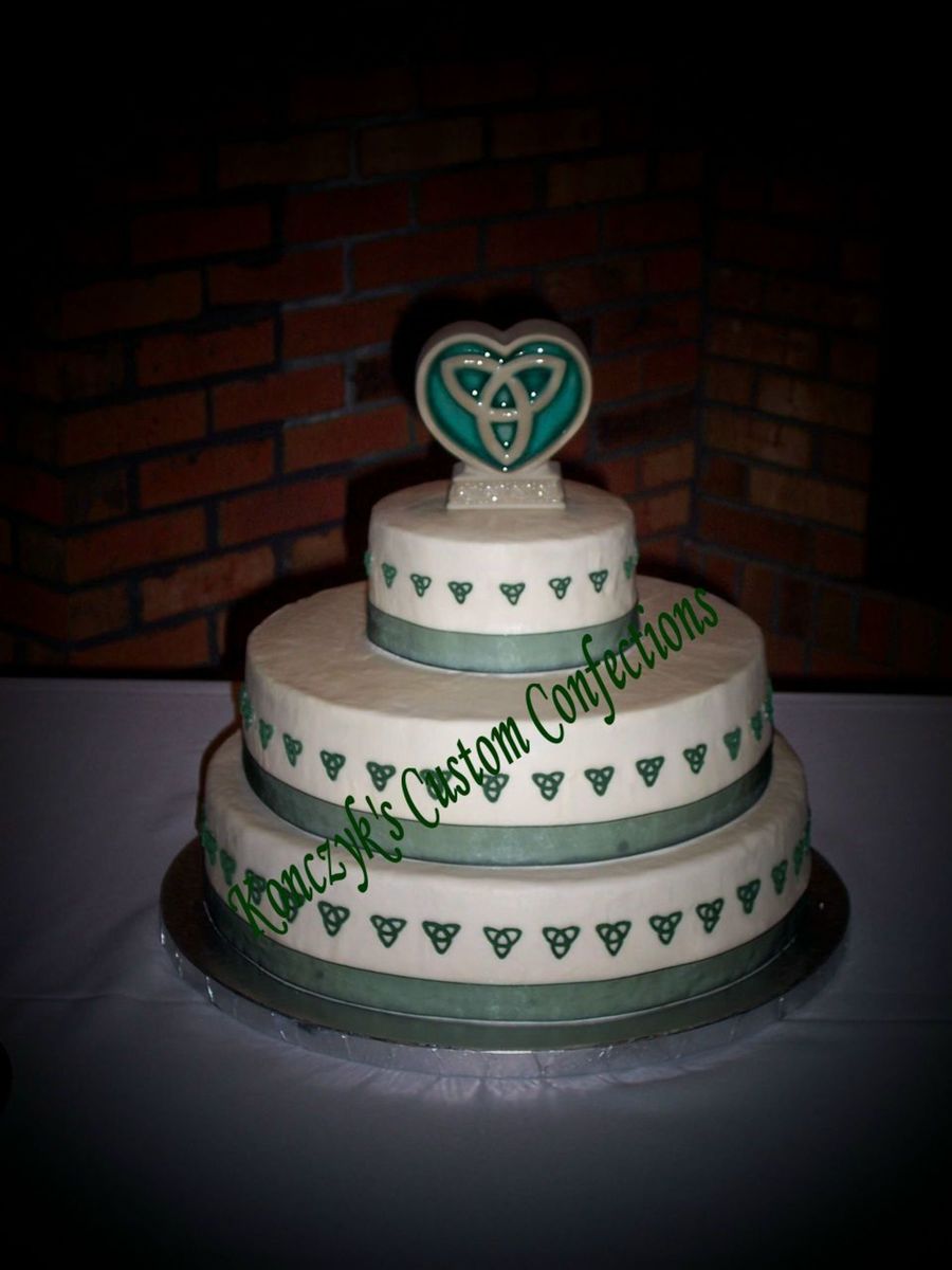 Celtic Knot Wedding Cake - CakeCentral.com