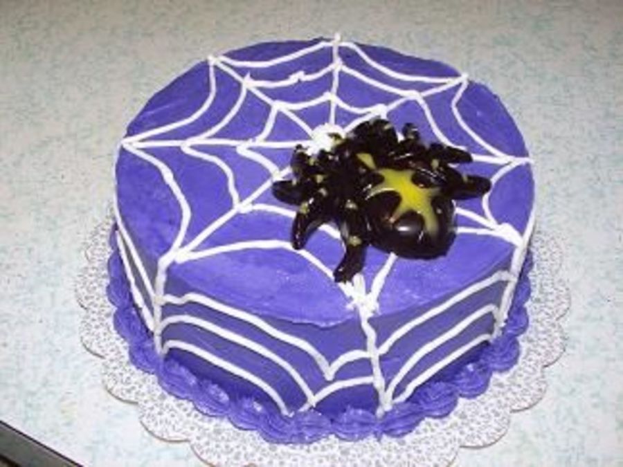 Spider Web Cake - CakeCentral.com