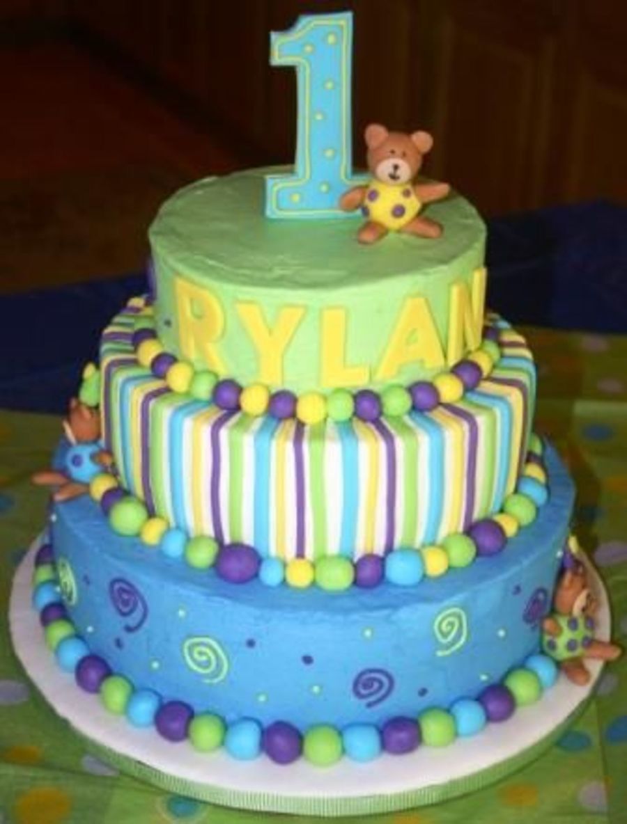 Beary First Birthday Cake - CakeCentral.com