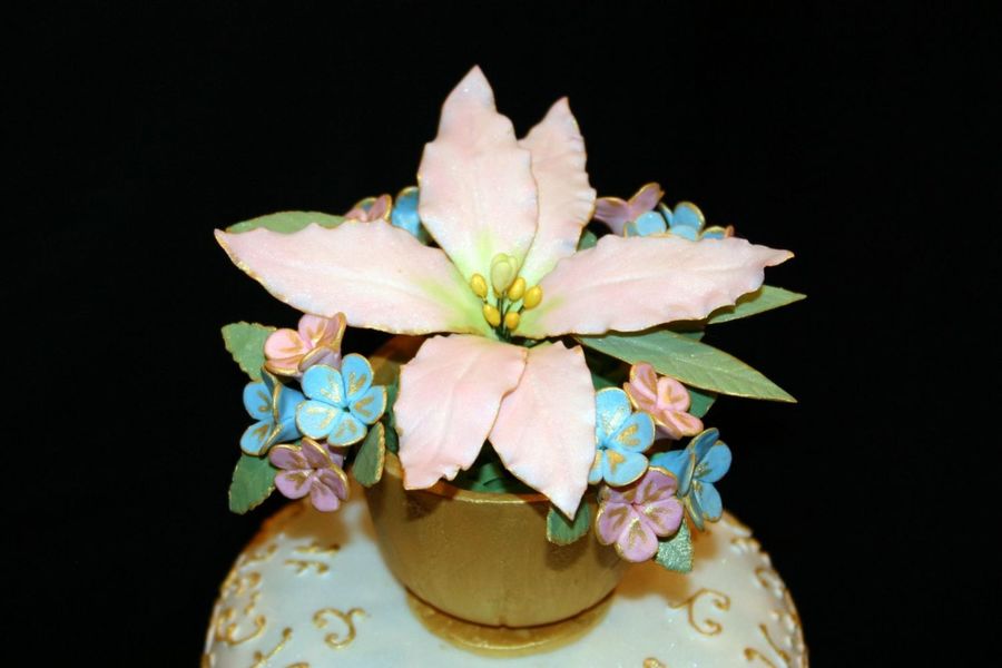 Pink Lily And Pulled Flower Topper - CakeCentral.com
