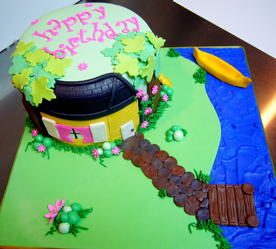 Lake House - CakeCentral.com