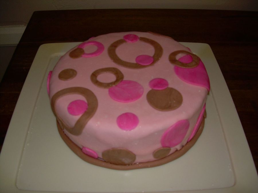 Groovy Cake - CakeCentral.com