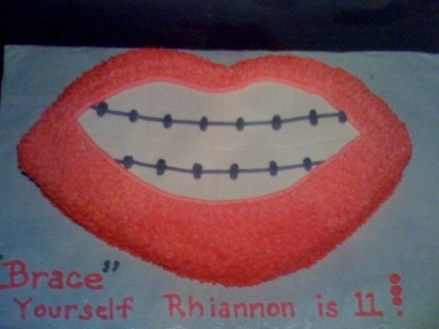 Smiley Mouth With Braces - CakeCentral.com