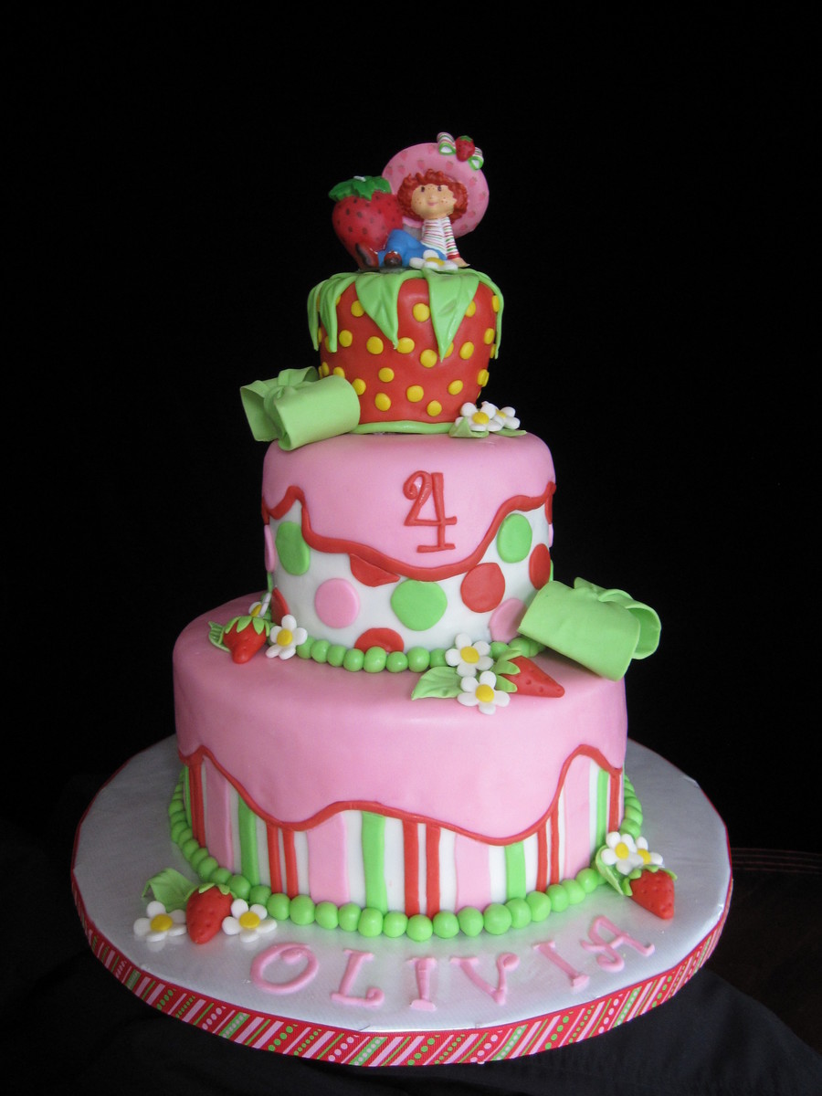 Strawberry Shortcake - CakeCentral.com