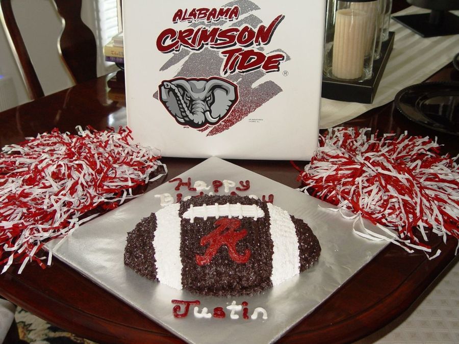 Alabama Football Cake - CakeCentral.com