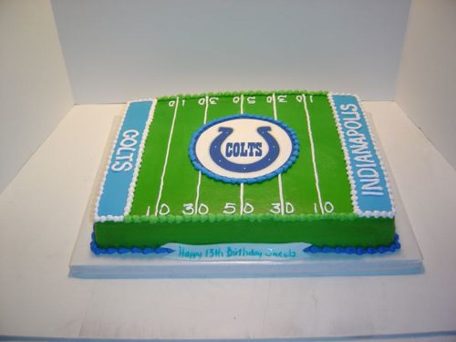 Colts Football Field - CakeCentral.com