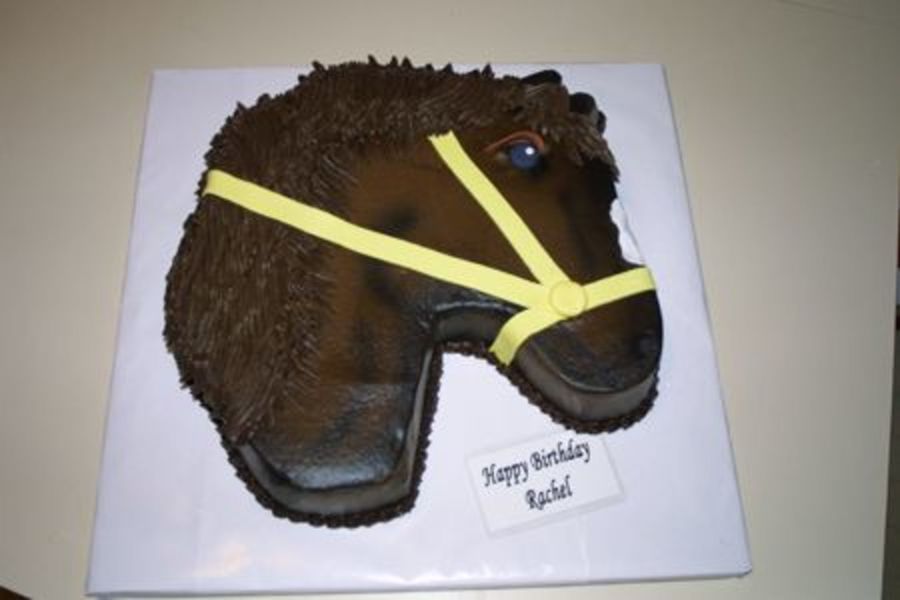 Horses Head - CakeCentral.com