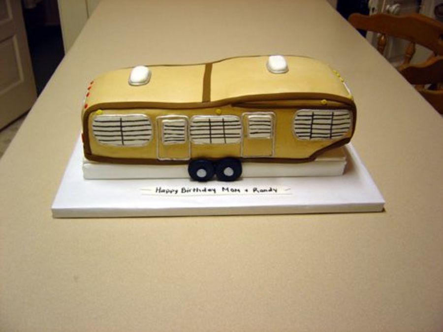 5Th Wheel Camper - CakeCentral.com