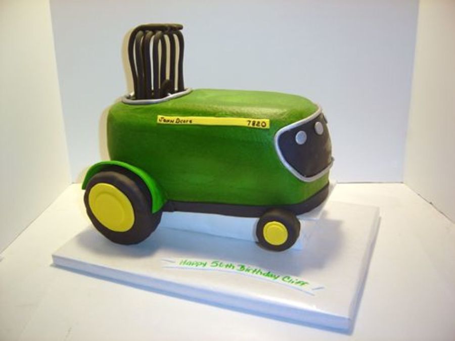 Pulling Tractor - CakeCentral.com