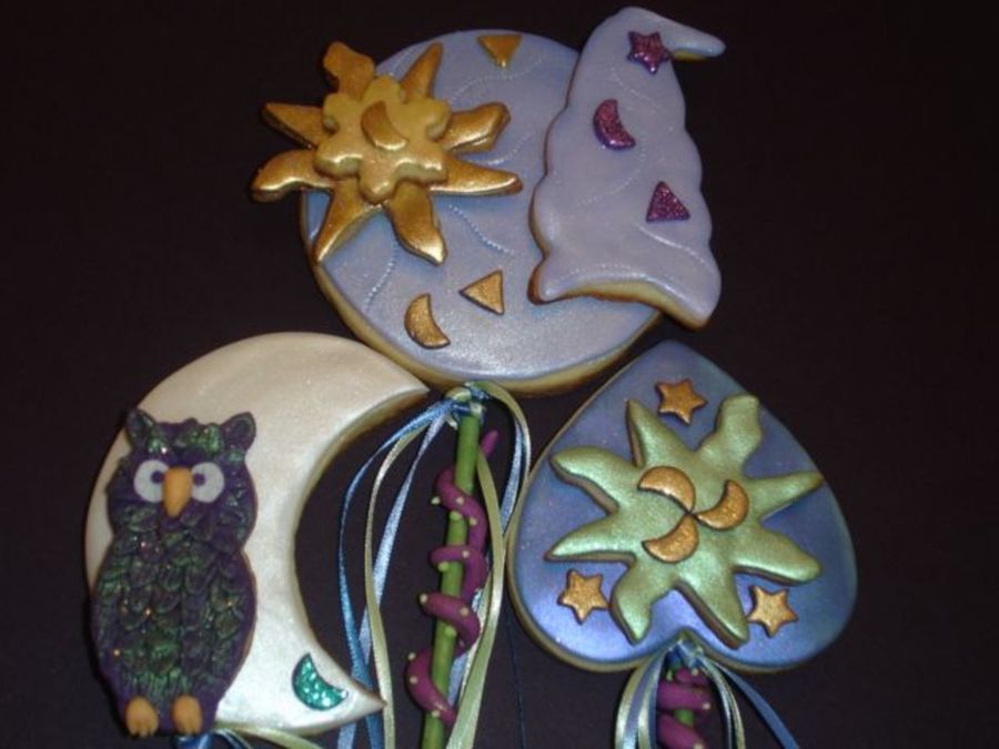 Wizard_Cookies_1_006.jpg - CakeCentral.com