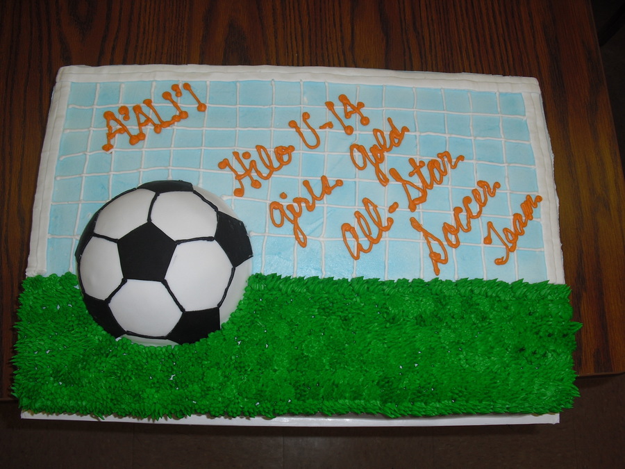 2010 Hilo Girls Gold Team - CakeCentral.com